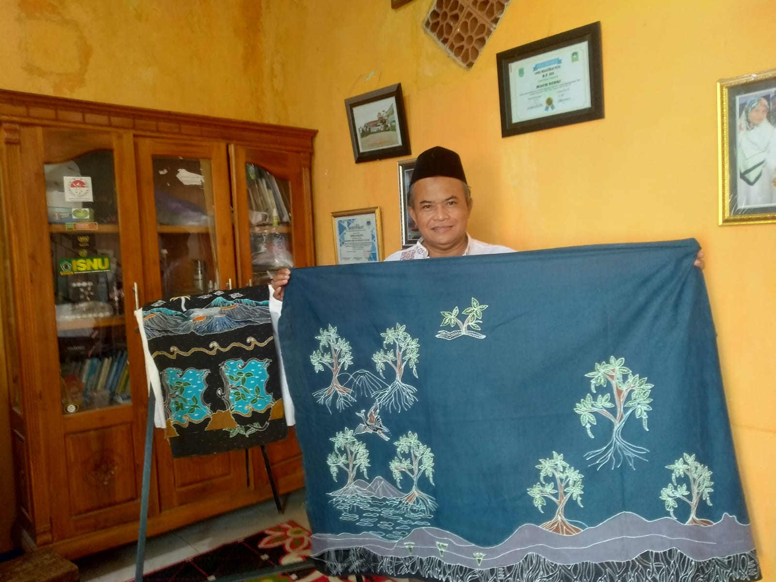 HARI BATIK NASIONAL BATIK CITRA HARMONI LUNCURKAN BATIK TULIS BERCERITA ... HARI BATIK NASIONAL BATIK CITRA HARMONI LUNCURKAN BATIK TULIS BERCERITA ...